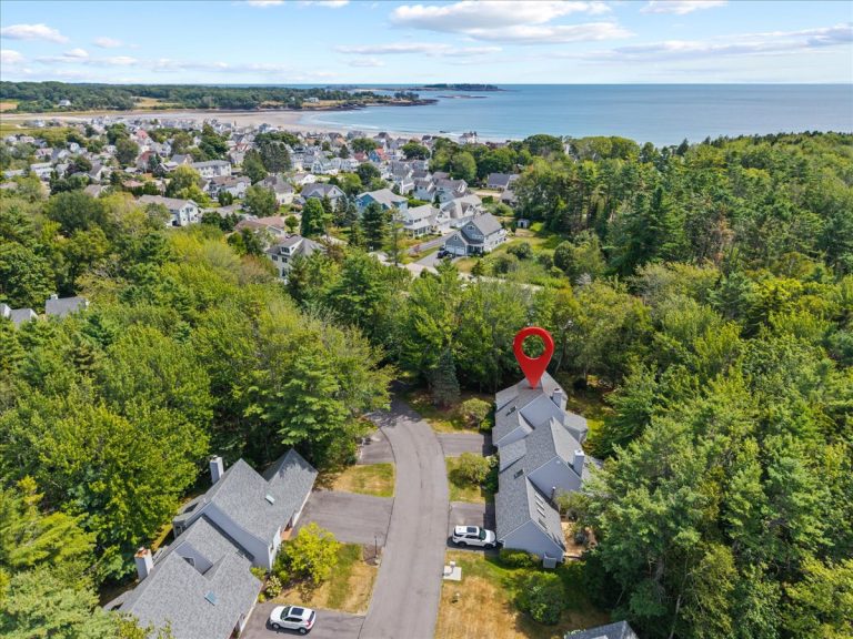 Real Estate - Higgins Beach Maine