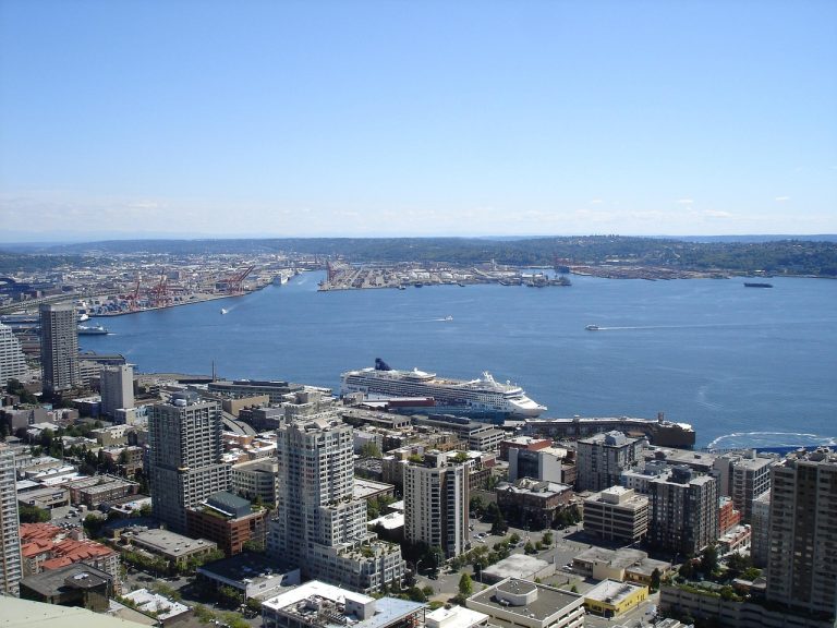 Best Rooftop Bars & Patios in Seattle | Perch