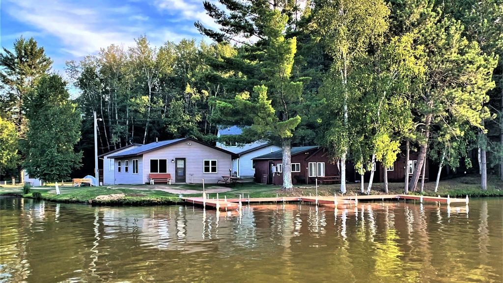 Lakeside Lodging | Phillips, Wisconsin Lodging - Northern Wisconsin ...